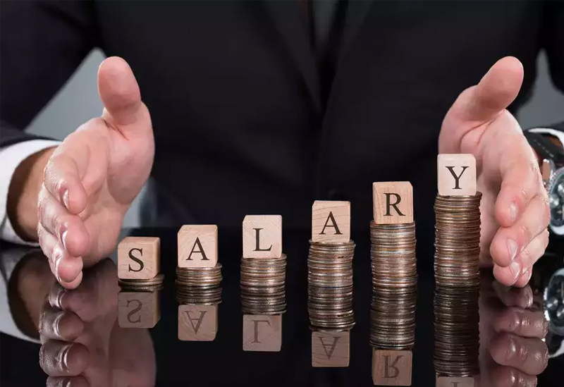 MNCs Scaling Up Their GCCs in India: Offering Top Salary Packages to ...